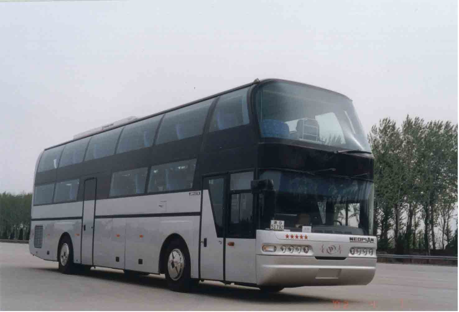 青年_JNP6127W_豪华卧铺客车_汽车公告_商车网